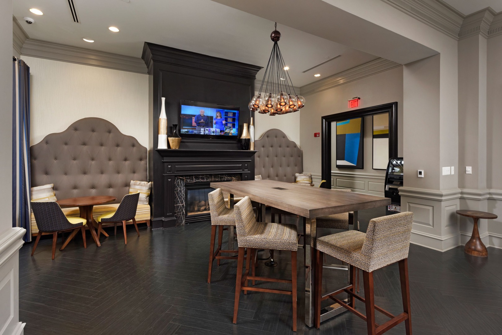 Gallery | Apartments in Gallery Place DC | The Esquire on Fifth